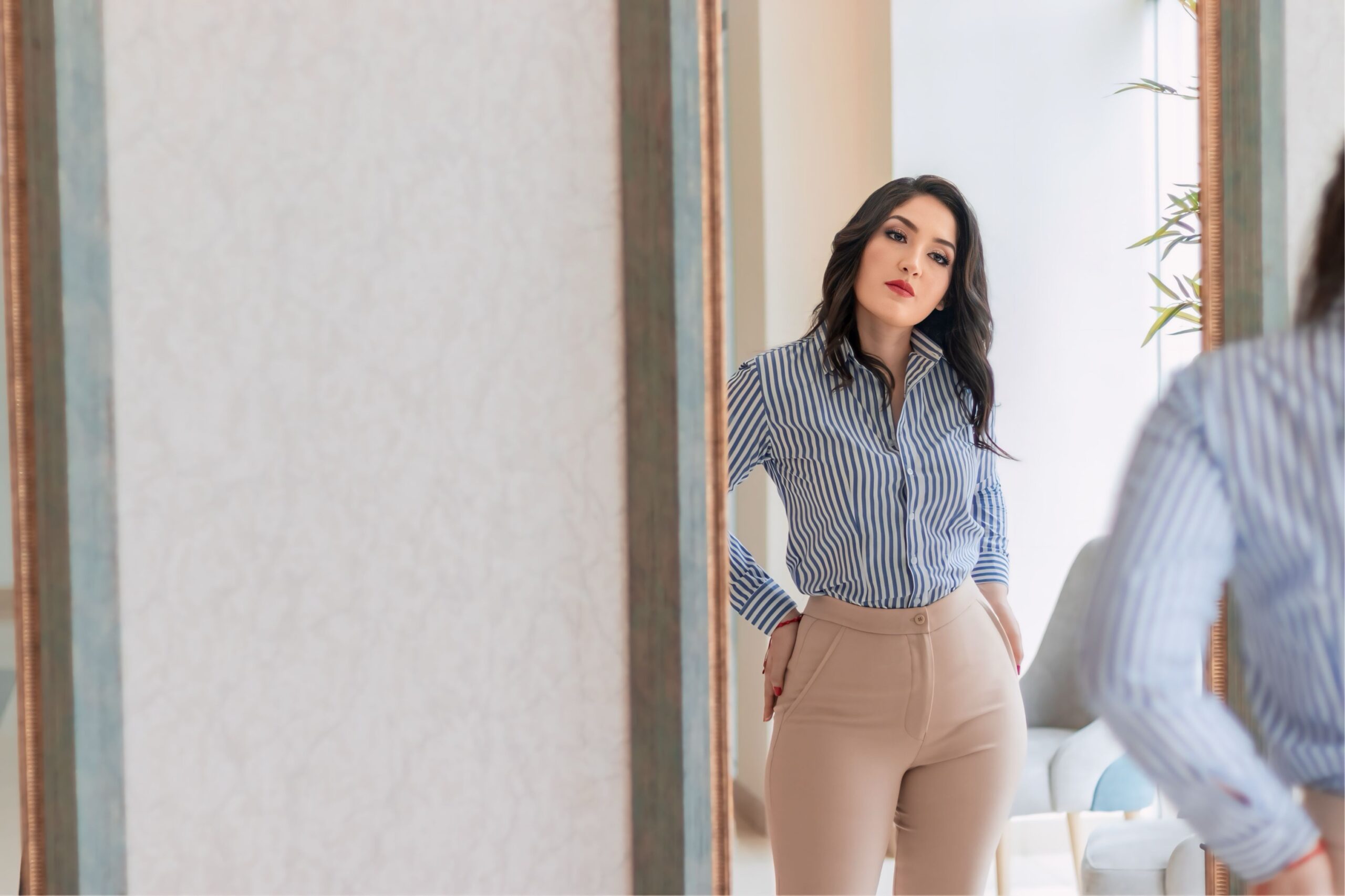 Anaku – Ropa ejecutiva que inspira confianza y belleza